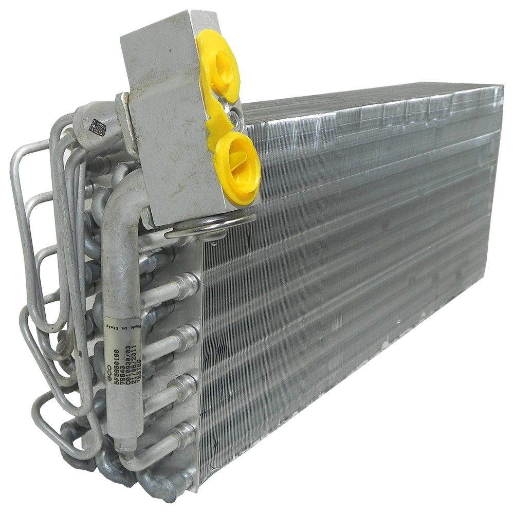 Evaporador Radiador Ar Condicionado Iveco Stralis 5801444918